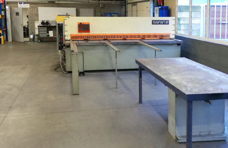 Machines en bewerkingen van metaal - Sekomet - Ekkersrijt 1309